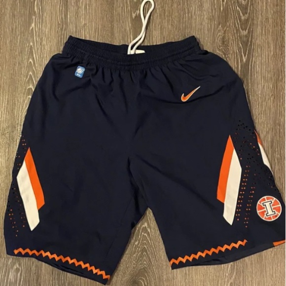 Nike | Shorts | Vintage Nike Illinois Basketball Shorts Medium | Poshmark